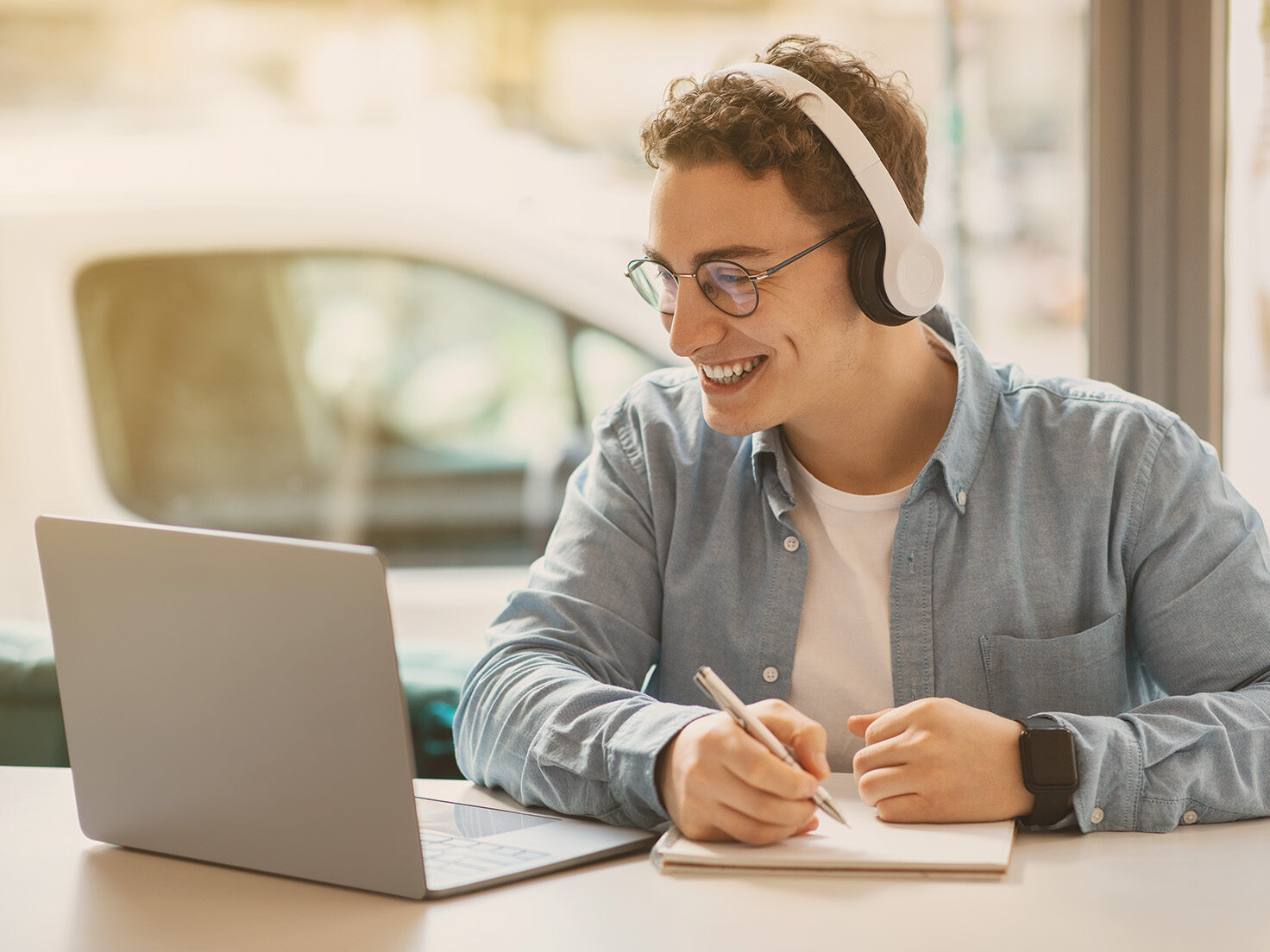 Whiteboard for education - visual, secure, collaborative